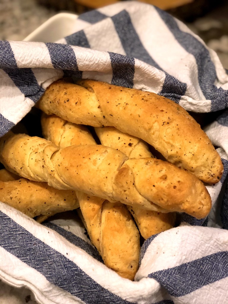 Quick Garlic Bread Twists – Farm to Table to Soul