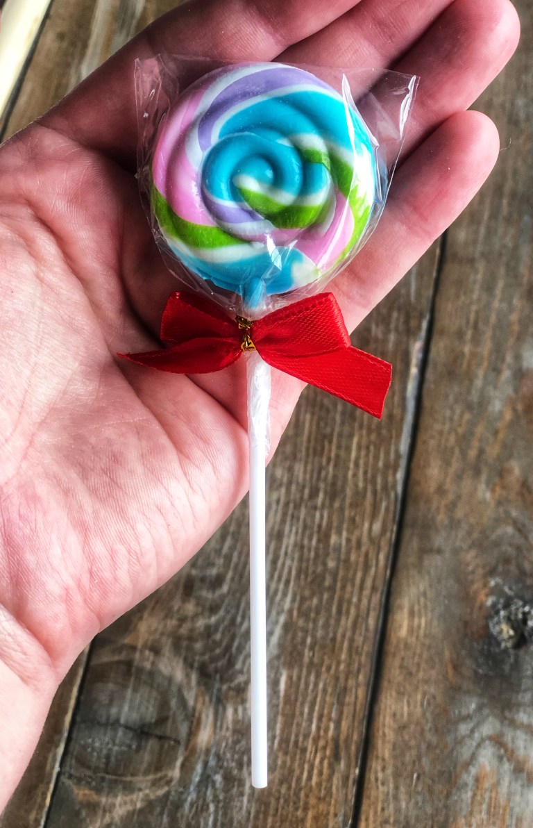 Lollipop Props – DIY – Farm to Table to Soul